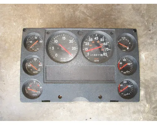 FREIGHTLINER FL70 Instrument Cluster in CRANDALL, TX $200.00 #51696
