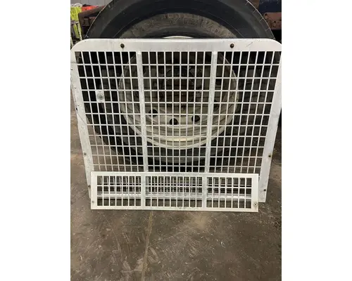 FREIGHTLINER FLB HIGH Grille in Box Elder, SD $300.00 #168-RC