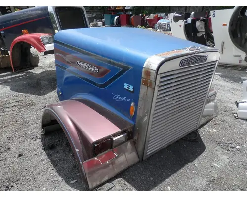 FREIGHTLINER FLD112T CLASSIC Hood in Wurtsboro, NY $1,000.00 #2853