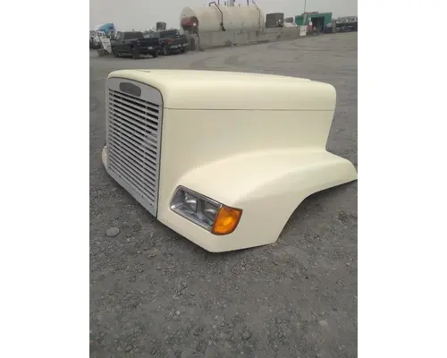 FREIGHTLINER FLD120 Hood OEM# A12-12443-000 in UMATILLA, OR $3,000.00 # ...
