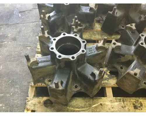 FREIGHTLINER FLD120 Hub in Detroit, MI #1501