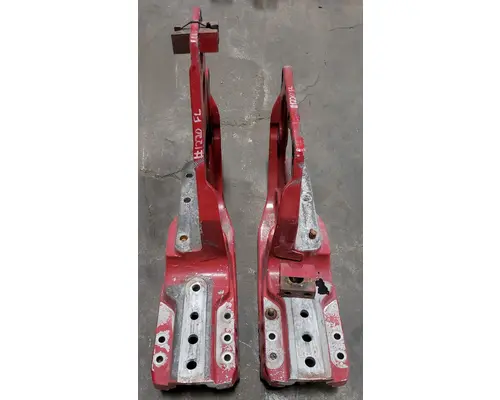 FREIGHTLINER FLD132 Spring Hanger OEM# 15-20267 in Spokane Valley, WA ...