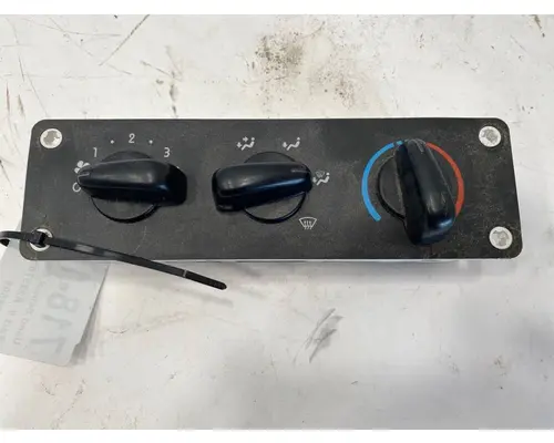 FREIGHTLINER School Bus Climate Control OEM# A2257054002 in Dorr, MI ...