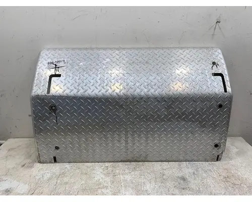 FREIGHTLINER DPF Cover in Dorr, MI #696-10082