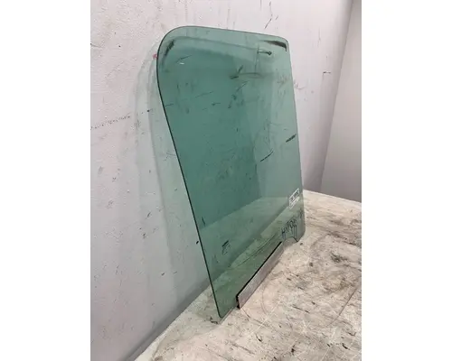 FREIGHTLINER Door Window Glass in Dorr, MI #736-10052