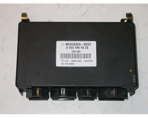 FREIGHTLINER Electronic Chassis Control Modules OEM# A 000 446 43 35 in ...