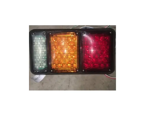 Freightliner C2 Tail Lamp OEM# TBB 114559, 114560, 0M10-1653 in BIG ...