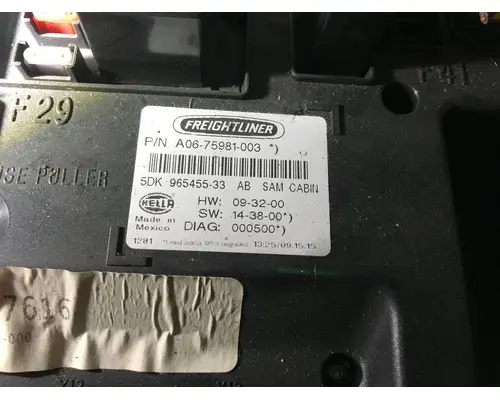Freightliner CASCADIA Cab Control Module CECU OEM# A06-75981-003 in ...