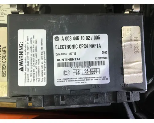 Freightliner CASCADIA Cab Control Module CECU in London, OH #25230088