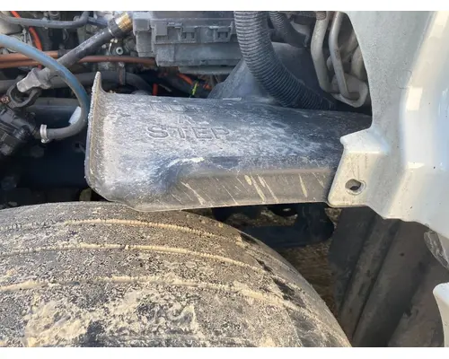 Freightliner CASCADIA Fender in London, OH #25614610