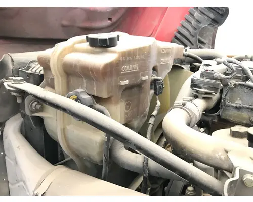 Freightliner CASCADIA Radiator Overflow Bottle / Surge Tank in Council ...
