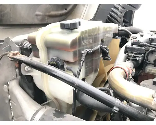 Freightliner CASCADIA Radiator Overflow Bottle / Surge Tank in Council ...
