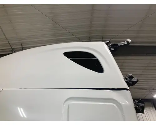 Freightliner CASCADIA Sleeper Window in Sioux Falls, SD $182.00 #25453396