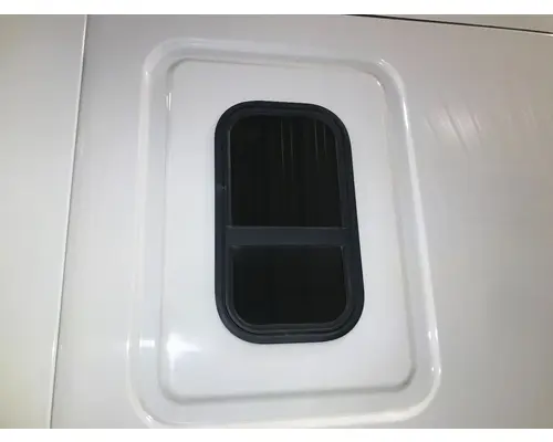 Freightliner CASCADIA Sleeper Window in Sioux Falls, SD $182.00 #25526817
