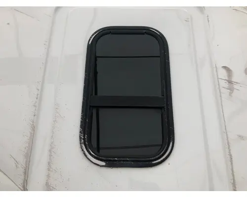 Freightliner CASCADIA Sleeper Window in Council Bluffs, IA $182.00 ...