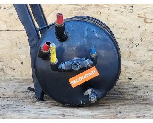 Freightliner Cascadia 116 Air Tank in Elkton, Maryland #P-55568