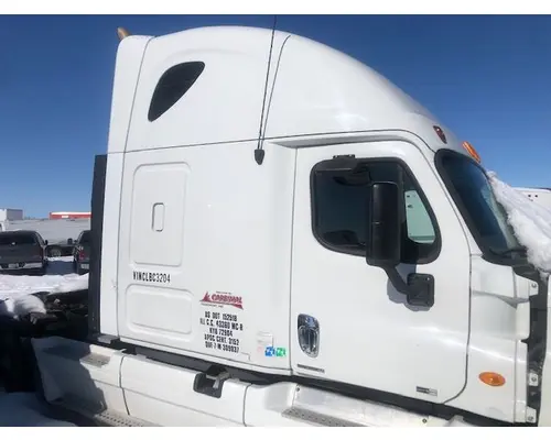 Freightliner Cascadia Side Fairing in UCON, ID #21720-17