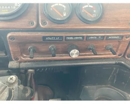 Freightliner FLD120 Dash Panel in Kansas City, MO $182.00 #25289058