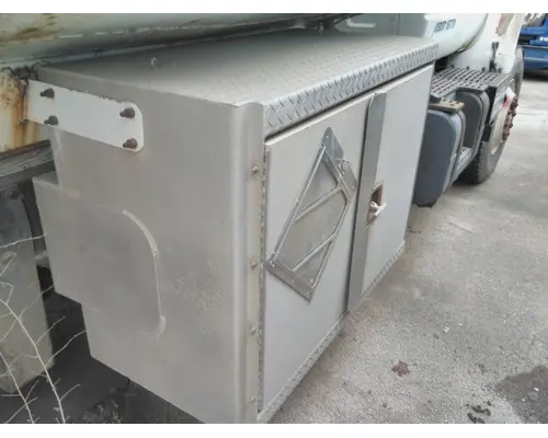 GMC C7000 TOOL BOX in Toledo, OH #2305768