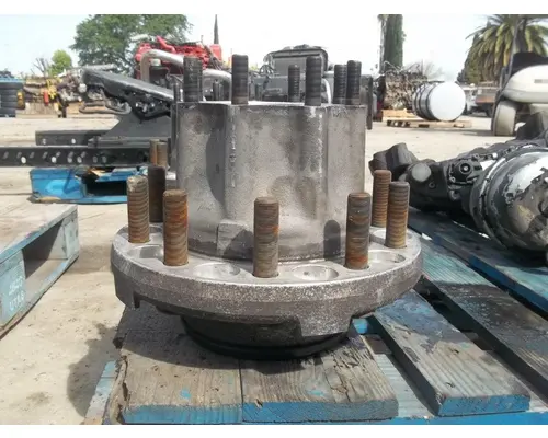 HUB PILOTED - ALUMINUM 10 LUG HUB in Stockton, CA #2143267