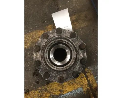 HUB PILOTED - ALUMINUM 10 LUG HUB OEM# 10000776C in Toledo, OH #1856182