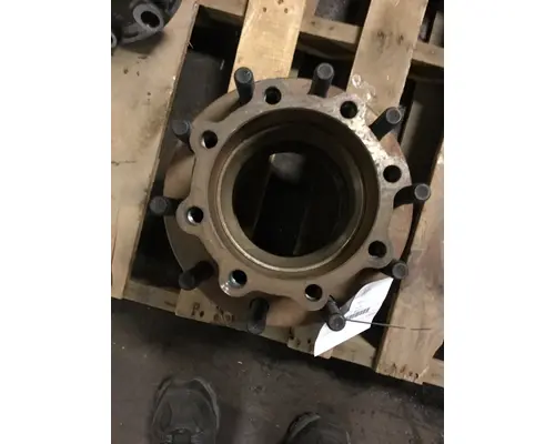 HUB PILOTED - STEEL 10 LUG HUB OEM# HR717, 3518886C91 in Toledo, OH ...