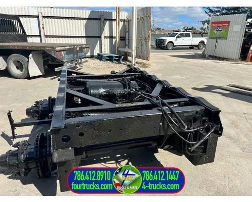 Hendrickson VANTRAAX Cutoff Assembly (Complete With Axles) in MIAMI, FL ...