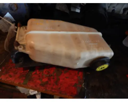 INTERNATIONAL 4900 Radiator Overflow Bottle OEM# 2002105C2 in Holland ...