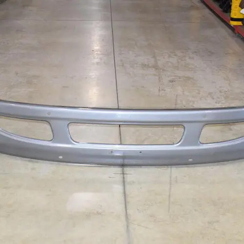 INTERNATIONAL 7400 Bumper OEM# 3610930C3 in Dorr, MI #602-15008