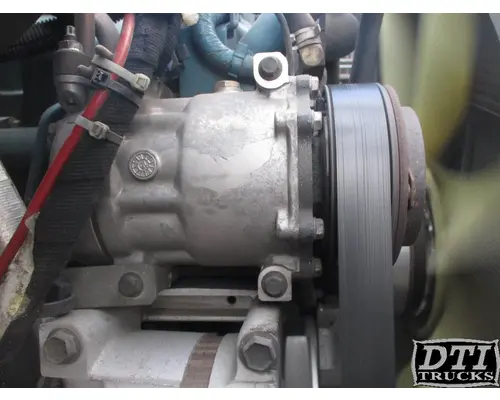 INTERNATIONAL DT 466 CID Air Conditioner Compressor in Denver, CO #46923