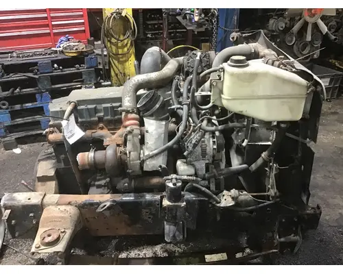 INTERNATIONAL DT 466E Engine Assembly in CHICAGO HEIGHTS, IL #62255