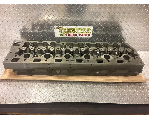 INTERNATIONAL DT466E Pre EGR Engine Cylinder Head OEM# 1827113C1 in ...