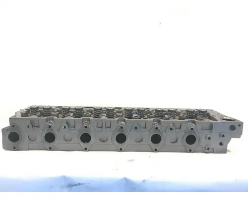 INTERNATIONAL DT466E Pre EGR Engine Cylinder Head OEM# 1827113C2 in ...