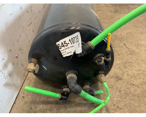 INTERNATIONAL HX Air Tank OEM# 3996745C1 in Dorr, MI $125.00 #645-10735