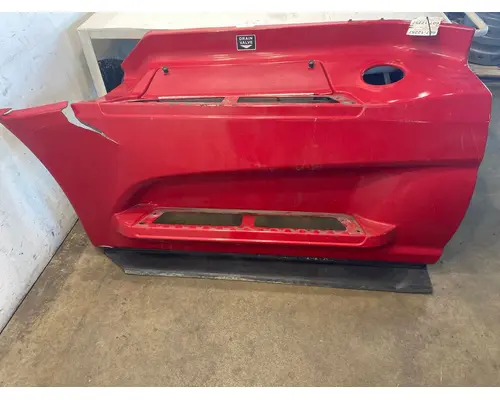 INTERNATIONAL LT625 Side Fairing OEM# 3784388C2 in Dorr, MI $675.00 ...