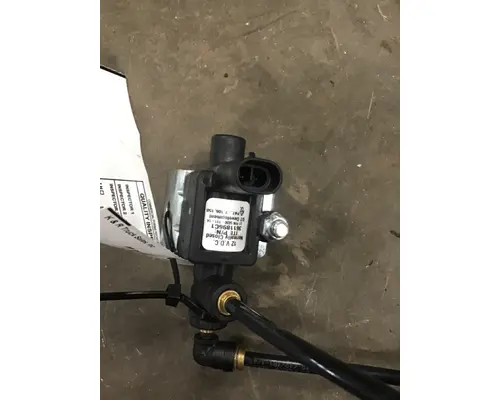 INTERNATIONAL LT625 VALVE OEM# 3611896C1 in Holland, MI $80.00 #71491