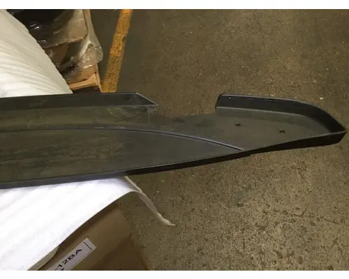 INTERNATIONAL PROSTAR Upper Roof Fairing Extender in Marshfield, MO ...