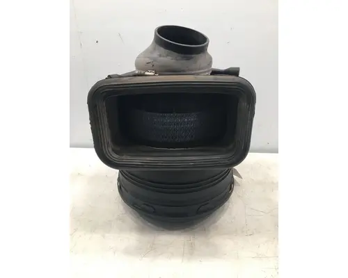 INTERNATIONAL Prostar Air Cleaner OEM# 3551883C94 in Dorr, MI #624-10786