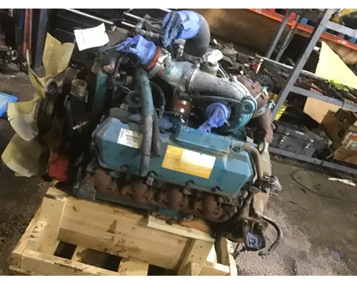 INTERNATIONAL T444E Engine Assembly in CHICAGO HEIGHTS, IL #59919