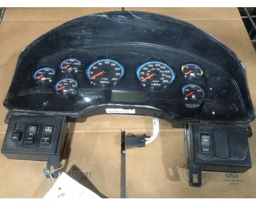 INTERNATIONAL VARIOUS INTERNATIONAL NAVISTAR MODELS Instrument Cluster ...