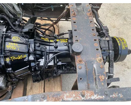 ISUZU 4BD2T Transmission Assembly in MIAMI, FL #1517-01242014