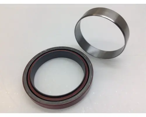 International DT466B Engine Misc. Parts in Kansas City, MO #MB 690437C95