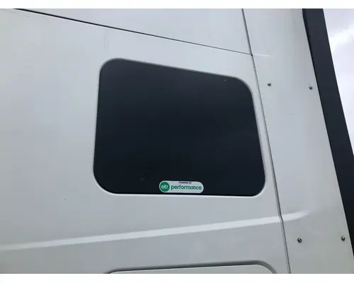 International PROSTAR Sleeper Window in Kansas City, MO #25573653