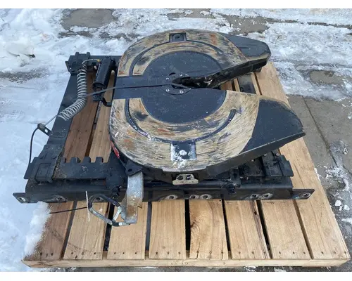 JOST JSK37USB Fifth Wheel in Dorr, MI $450.00 #635-10953