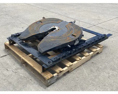 JOST T680 Next Gen Fifth Wheel OEM# JSX37USBA8PX24 in Dorr, MI $825.00 ...