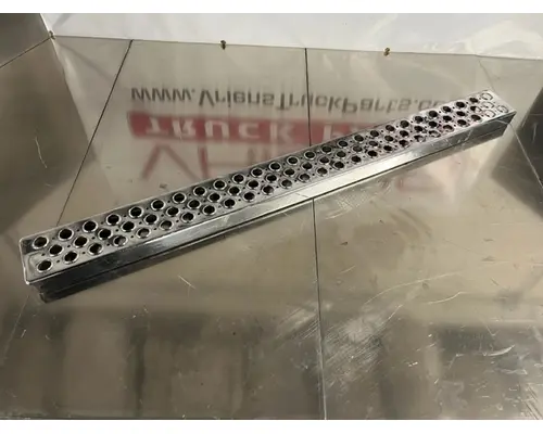 KENWORTH KENWORTH Step Fuel Tank in SALT LAKE CITY, UT #99874