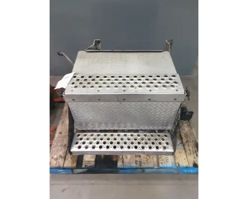 KENWORTH T300 BATTERY BOX in Watseka, IL #2217728