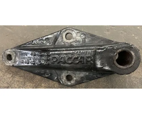 KENWORTH T370 Spring Hanger OEM# B11-1034 in SPOKANE VALLEY, WA $125.00 ...