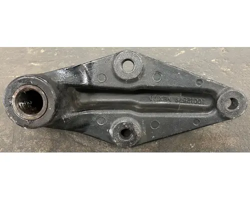 KENWORTH T370 Spring Hanger OEM# B11-1034 in SPOKANE VALLEY, WA $125.00 ...