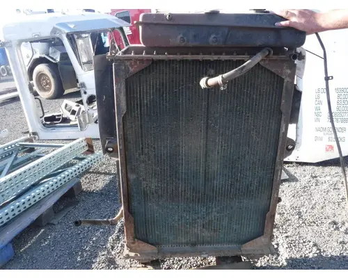 KENWORTH T600 RADIATOR ASSEMBLY OEM# X3846, X3637, K194-1557-1 in ...